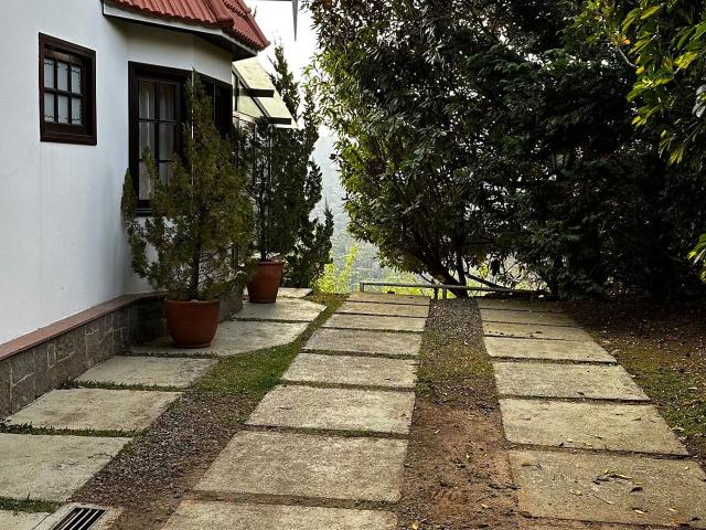 Refúgio Monte Belo nas montanhas