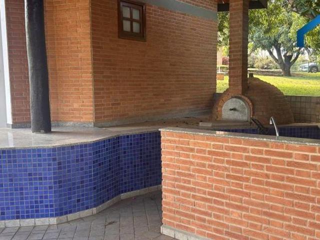 Refúgio na Condomínio Haras São Luís