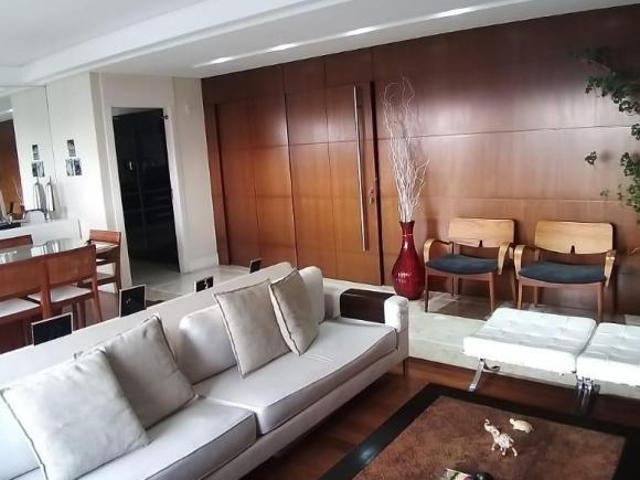 REFUGIO DA MATA. LINDO, NOVO EM RUA NOBRE COM BELA VISTA E LAZER DE CLUBE!