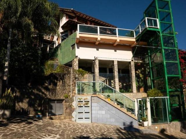 Refúgio de Luxo e Conforto em Ilhabela