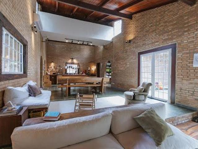 Refúgio em Meio à Natureza: Casa com 4 Suítes e Vista Privilegiada no Sertão do Cacau | Cambury