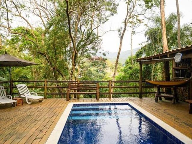 Refúgio em Ilhabela: Conforto e Natureza!