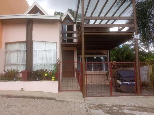 REFÚGIO ENCANTADOR SOBRADO NOVO VILA RICA EM CUNHA SP