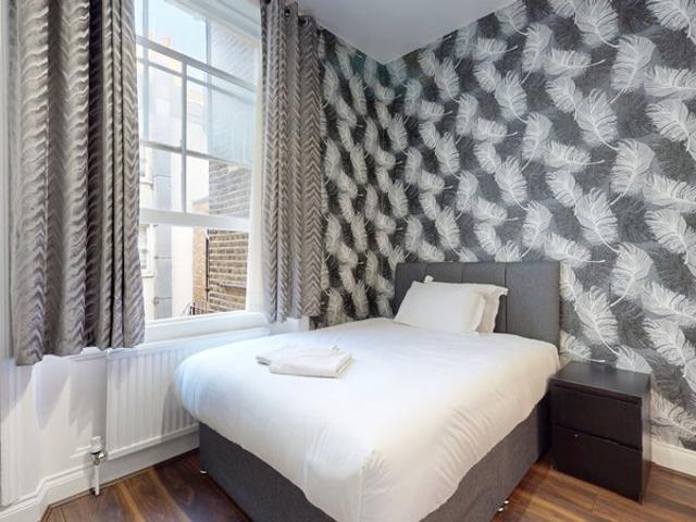 Refurbished Studio in Paddington bills included