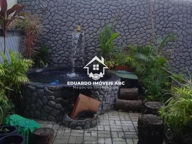 REF: 10421 Casa Assobradada para Venda, 2 dorm s, 1 suite s, 2 vaga s, 272 m²