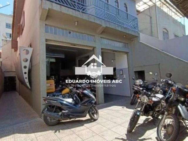 REF 10111 Casa com salão para Venda, 3 dorm s, 1 suite s, 3 vaga s, 326 m²
