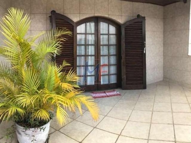 REF: 12.178 Lindo sobrado no Jd Modelo, com 4 quartos 1 suíte, sala, cozinha, dep. de empregada