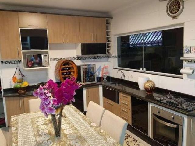 REF: 13.575 Excelente sobrado no bairro Jardim Laone, ha 4 km do metrô Itaquera, com 3 dorms 1 su