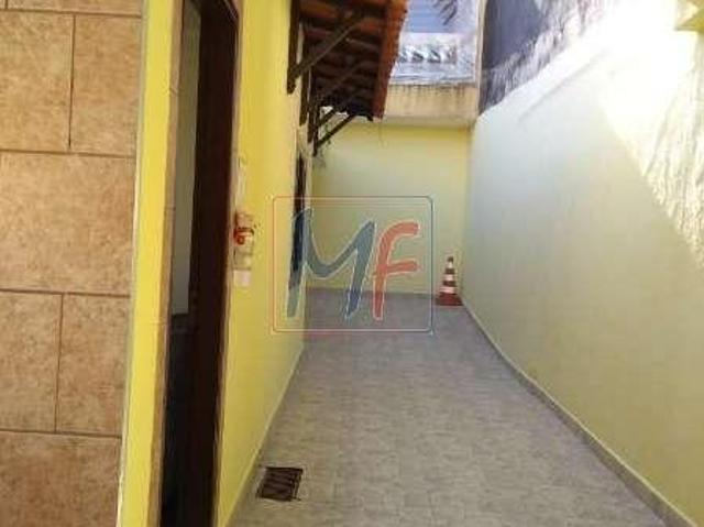 REF: 13.598 Excelente sobrado no bairro Jardim Nisalves, apenas 10 mi do Centro, com 3 dorms, 4 va