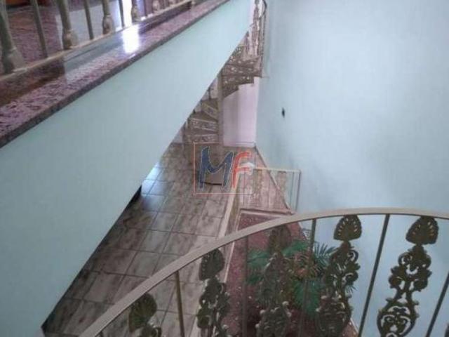 REF: 13.924 Linda casa no bairro Vila Graciosa,3 andares, vaga pra 6 carros, piscina,churrasque