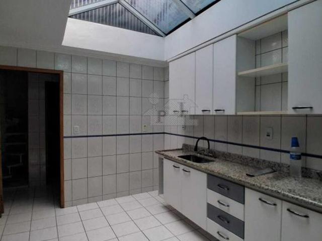 Ref.:166l Casa em Condomínio em Paraibuna–SP