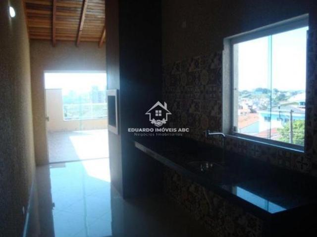 REF 3230. Cobertura. 2 dormitórios. 1 vaga na garagem. Varanda. Vila Tibiriçá Santo André
