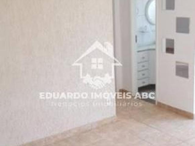 REF 4184. 2 dormitórios. Varanda. 1 vaga na garagem Centro Diadema. Excelente oportunidade!