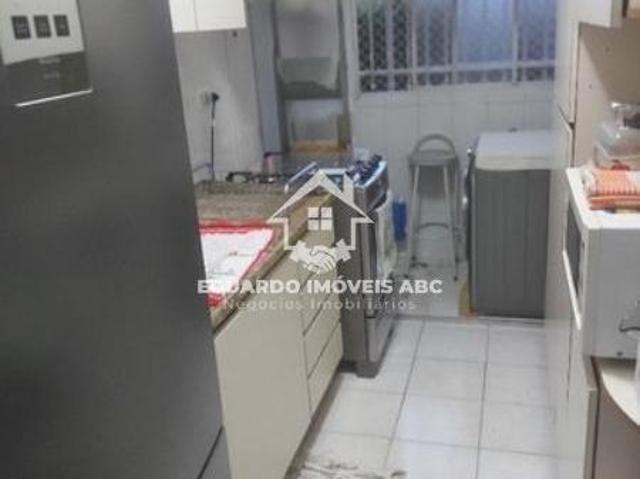 REF 4722. 2 dormitórios. 1 vaga na garagem Vila Homero Thon Santo André. Excelente oportunidade!