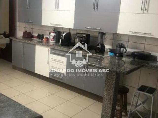 REF 4879. 4 dormitórios. 4 banheiros. 2 vagas Vila Nogueira Diadema. Excelente oportunidade!