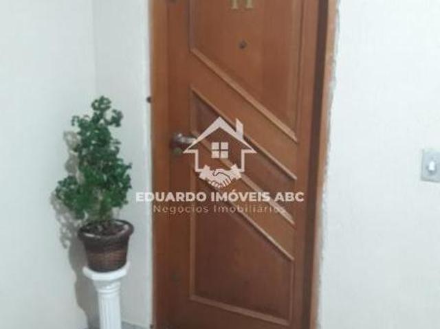 REF 4995. 3 dormitórios. 1 vaga na garagem Santo André