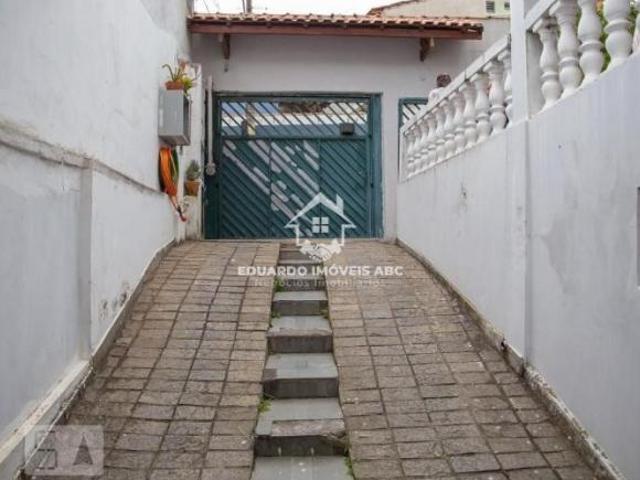 REF 5643. Casa para venda. 6 dormitórios. 7 vagas na garagem. Ótima localização