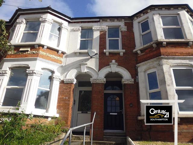 |Ref: R152232|, Millbrook Road West, Southampton, SO15 0HU Century 21 United Kingdom