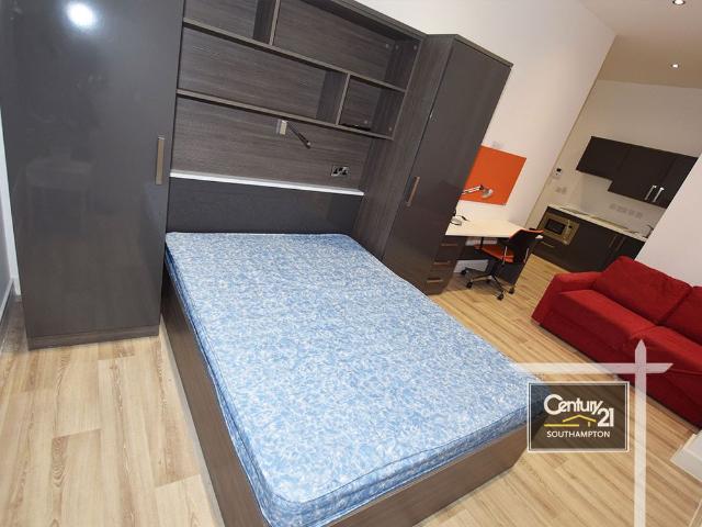 |Ref: R152582|, Andromeda House, Southampton Street, Southampton SO15, Studio to rent, £875 pcm | PrimeLocation