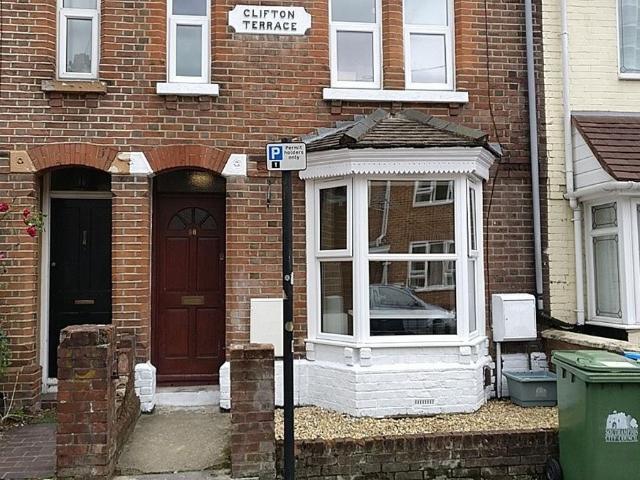 |Ref: R152598|, Milton Road, Southampton SO15, 6 bed terraced house to rent, £2,600 pcm | PrimeLocation