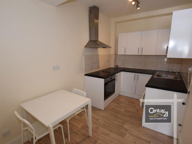 |Ref: R152641|, Terminus Terrace, Southampton, SO14 3BZ Century 21 United Kingdom