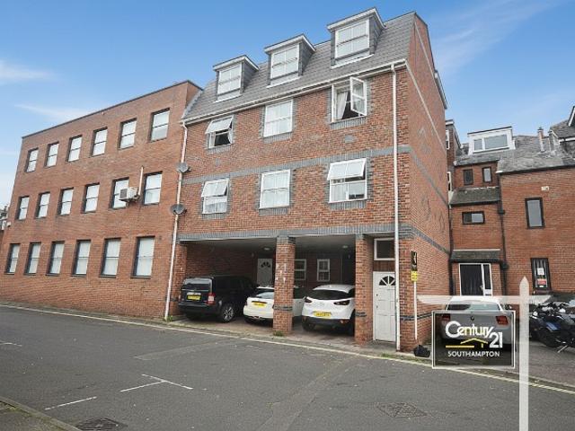 |Ref: R153202|, Winchester Street, Southampton SO15, 2 bed flat to rent, £1,150 pcm | PrimeLocation