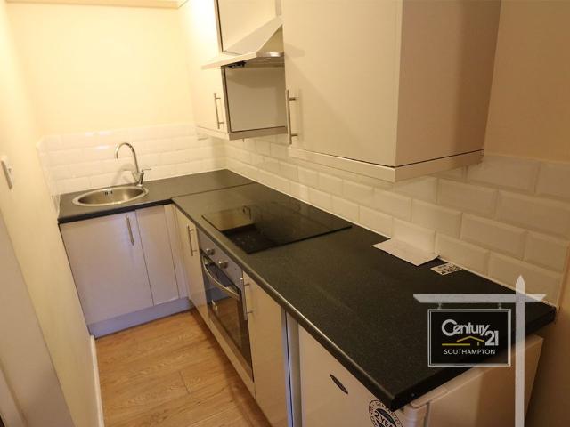 |Ref: R153642|, Portswood Road, Southampton SO17, Studio to rent, £745 pcm | PrimeLocation