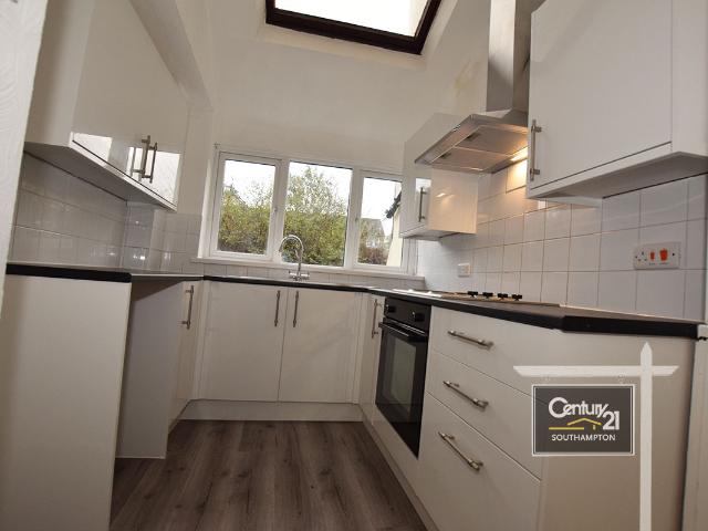 |Ref: R203497|, Northam Road, Southampton, SO14 0PA Century 21 United Kingdom