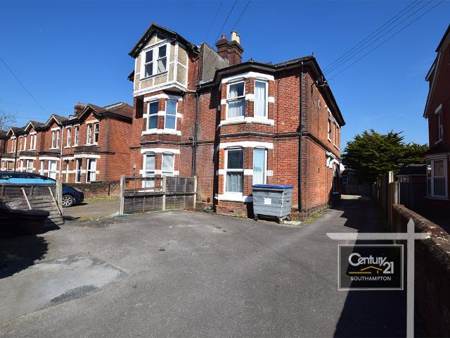 |Ref: R210006|, Hill Lane, Southampton, SO15 5AE Century 21 United Kingdom