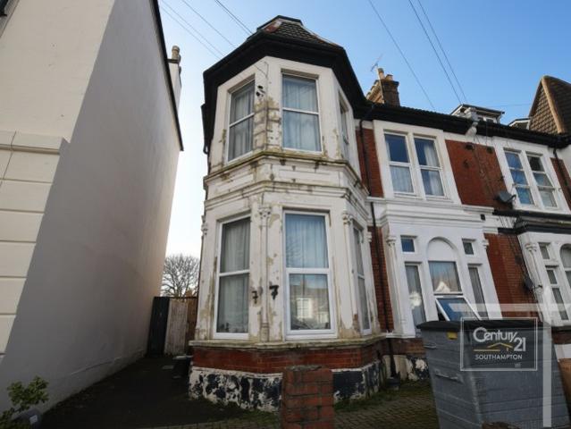|Ref: R212785|, Denzil Avenue, Southampton SO14, 2 bed flat to rent, £950 pcm | PrimeLocation