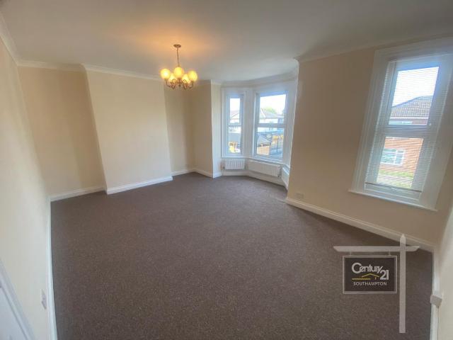 |Ref: R213627|, Shirley Road, Southampton SO15, 2 bed flat to rent, £1,145 pcm | PrimeLocation