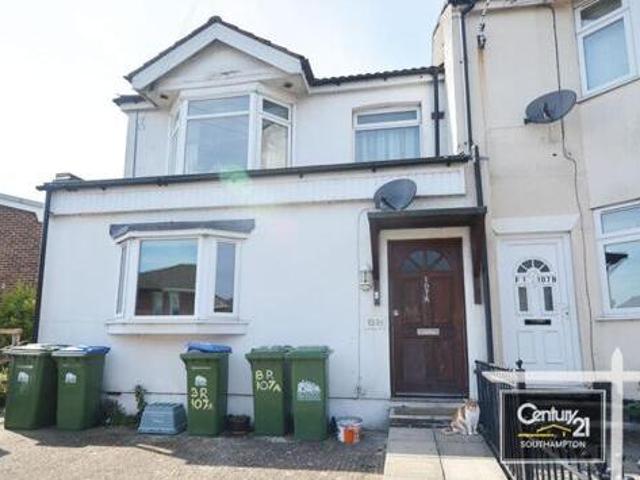 |ref: R|, Bridge Road, 1 Bedroom Flat
