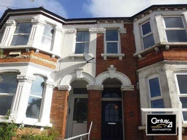 |ref: R|, Millbrook Road West, Studio Flat For