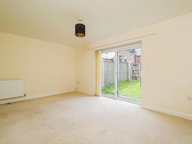 References Pending 3 bed Semi Detached House