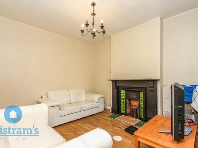 References Pending 4 bed Mid Terraced House
