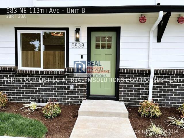 ONE MONTH RENT FREE! Refined Modern Living | Brand New 2 Bed, 2 Bath Residence with Designer Finishes | NE Portland
