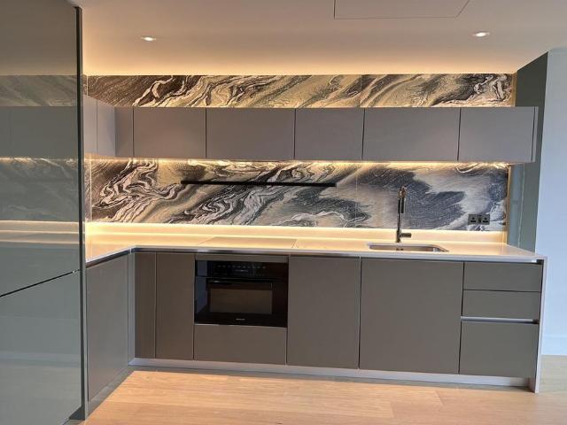 Reflection Apartments, Cascade Way, W12 Studio to rent £2,700 pcm £623 pw