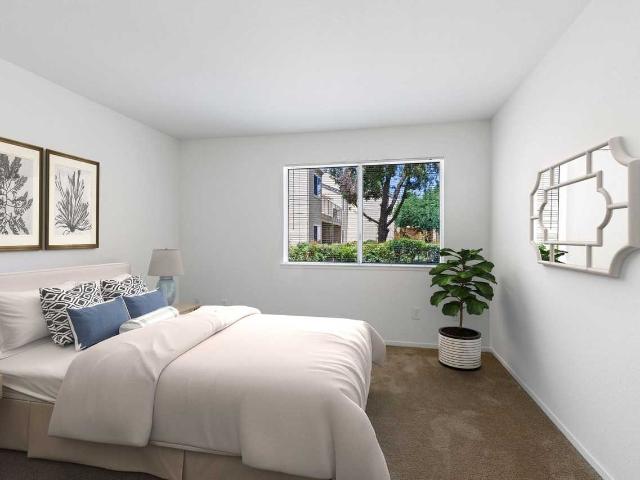 REFLECTIONS 1 Bedroom Apartment for Rent at 5350 N Brawley Ave, Fresno, CA 93722 Fig Garden Loop