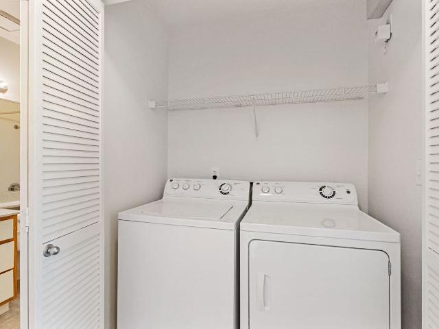 REFLECTIONS 2 Bedroom Apartment for Rent at 5350 N Brawley Ave, Fresno, CA 93722 Fig Garden Loop