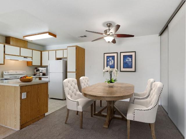 REFLECTIONS 2 Bedroom Apartment for Rent at 5350 N Brawley Ave, Fresno, CA 93722 Fig Garden Loop