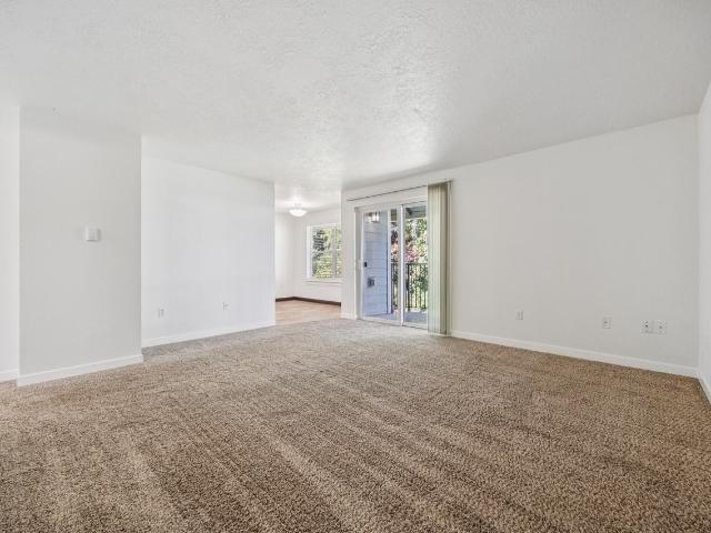 Reflections Hidden Creek Apartments 2 Bedroom Apartment for Rent at 6701 Hidden Creek Loop Ne, Keizer, OR 97303 Keizer