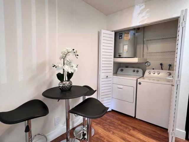 Reflections of Boca Del Mar 1 Bedroom Apartment for Rent at 5500 Pacific Blvd, Boca Raton, FL 33433