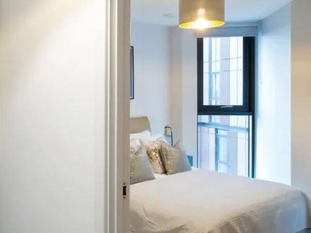 Reflexion Lounge, 252 The Quays, Eccles, M50 3SD, United Kingdom | 2 bed apartment for rent #155298257 | Rentberry
