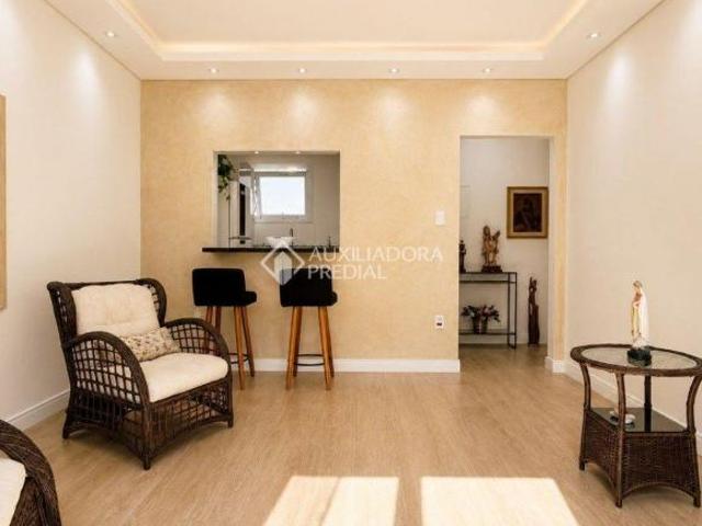 reformado apartamento no bairro Santa Cecília