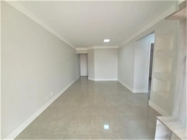 Reformado excelente acabamento e perto da usp!