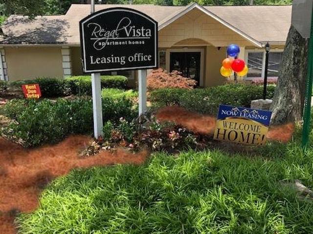 Regal Vista 2 Bedroom Apartment for Rent at 3475 Pleasant Brook Village Ln, Atlanta, GA 30340