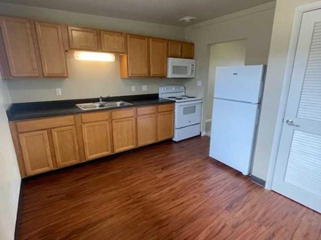 REGAL APARTMENTS 2 Bedroom Apartment for Rent at 5531 S Delaware St, Littleton, CO 80120