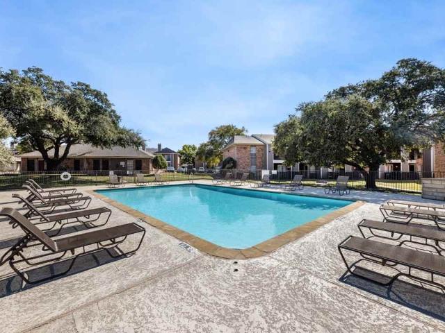 Regal Crossing 2 Bedroom Apartment for Rent at 7575 Chaucer Pl, Dallas, TX 75237