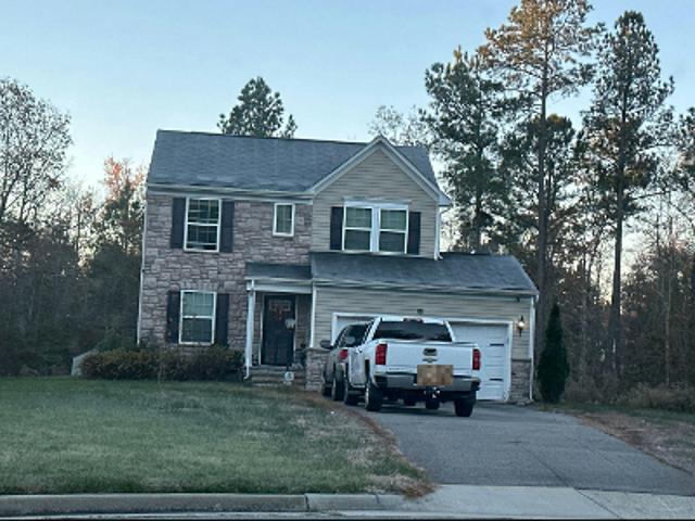 Regal Crest Dr