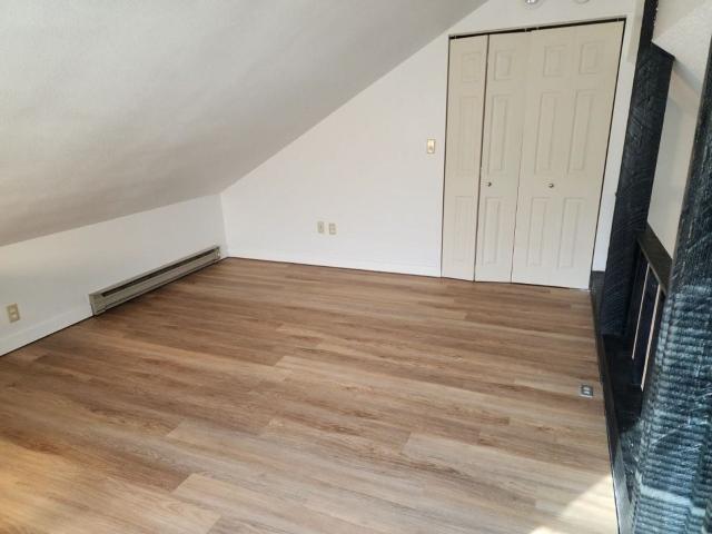 Regal Lofts 1 Bedroom Apartment for Rent at 2922 E 35th Ave, Spokane, WA 99223 Lincoln Heights